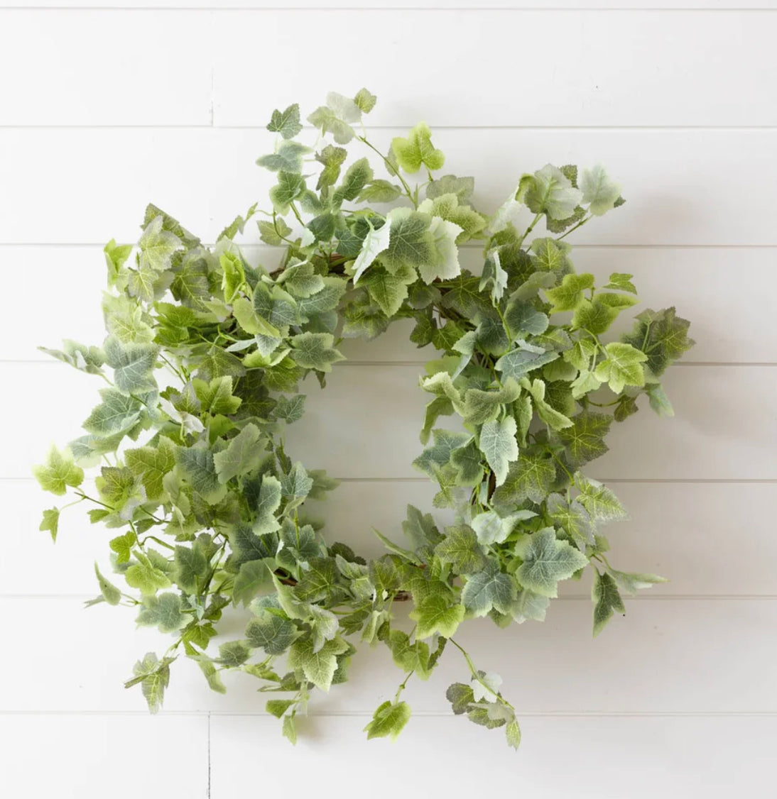 Variegated Ivy Wreath – Willow Creek Clothing & Collectibles